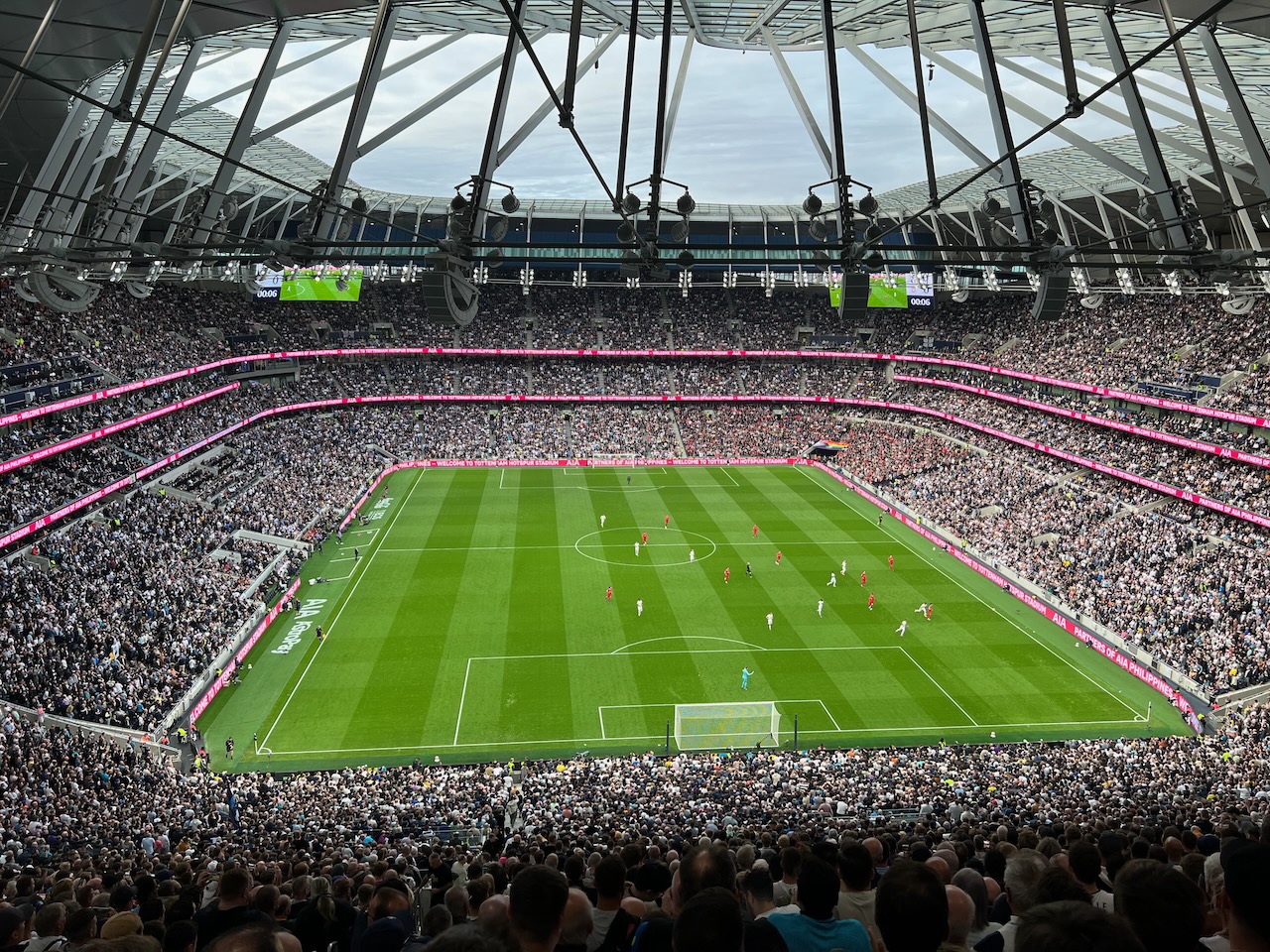 Tottenham Hotspur & Tottenham Hotspur Stadium